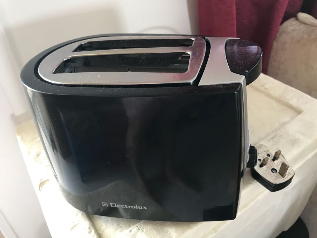 Electrolux Bread Toaster, TV & Home Appliances, Kitchen Appliances ...