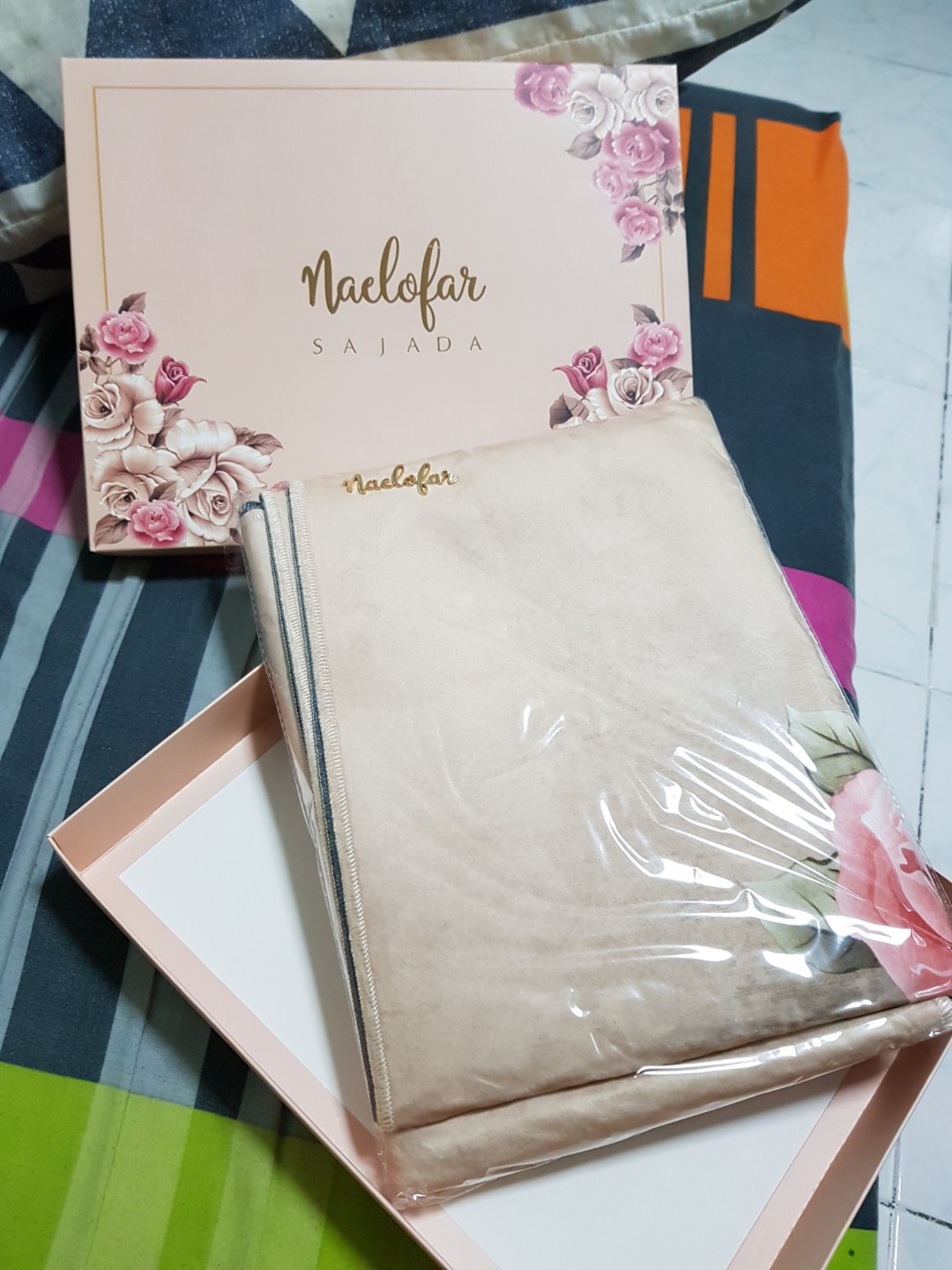 NAELOFAR SEJADAH/ Neelofa Sajada 100% Authenthic in (KEYSHA), Women's ...