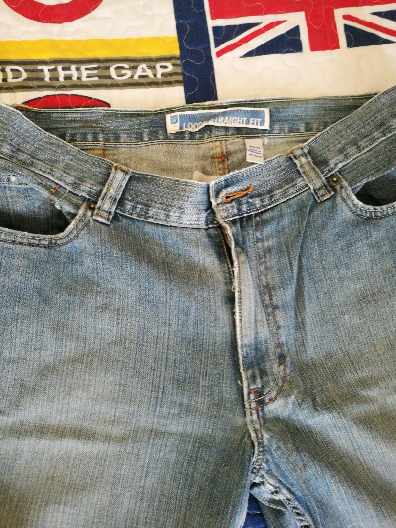 Original GAP jeans, Men's Fashion, Bottoms, Jeans on Carousell