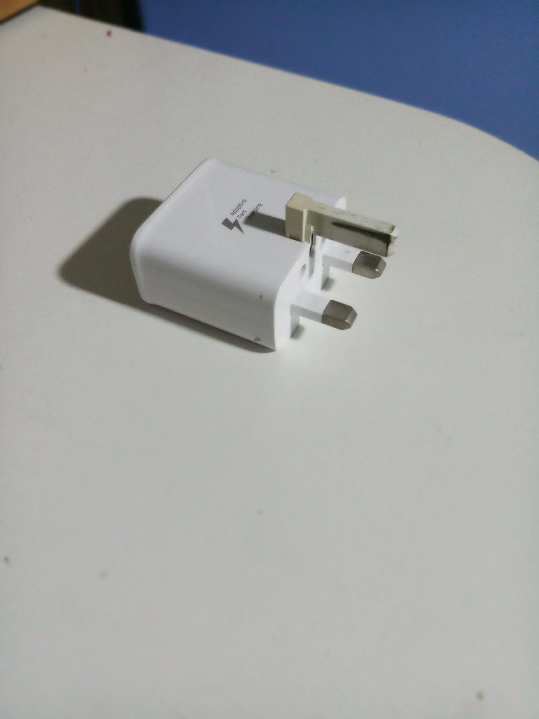 Samsung white Adapter, Mobile Phones & Gadgets, Mobile & Gadget ...