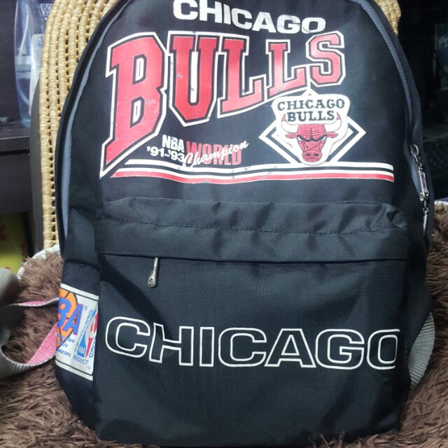 Chicago bulls backpack, Men's Fashion, Bags, Backpacks on Carousell