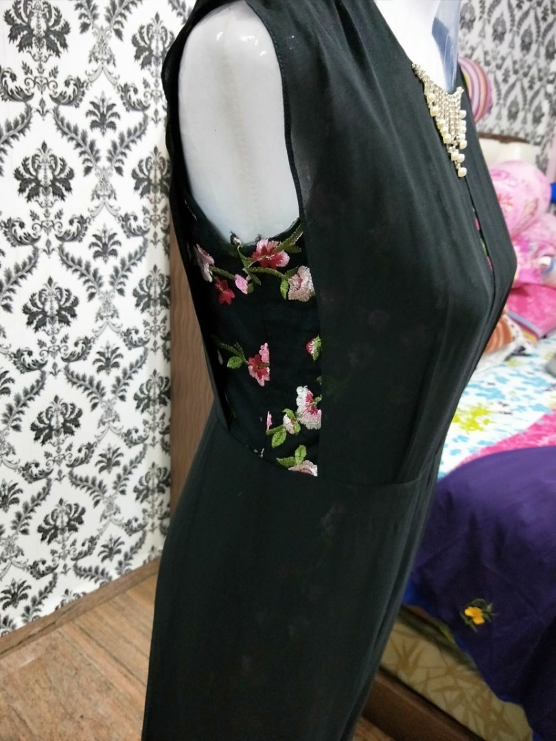 Chiffon Long Fress, Women's Fashion, Muslimah Fashion, Dresses on Carousell