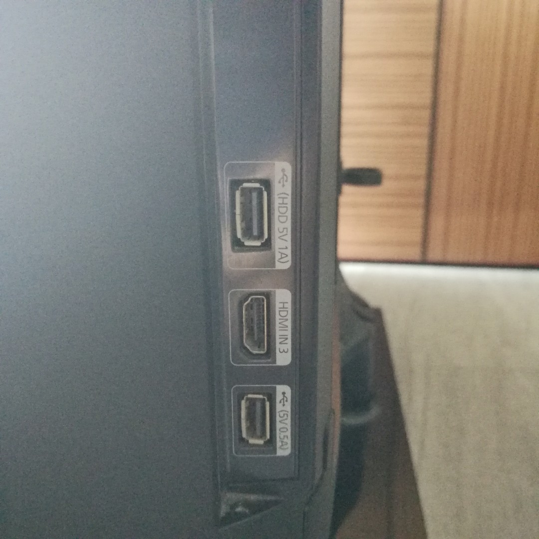 Samsung Series 5 32 inch LED TV, TV & Home Appliances, TV ...