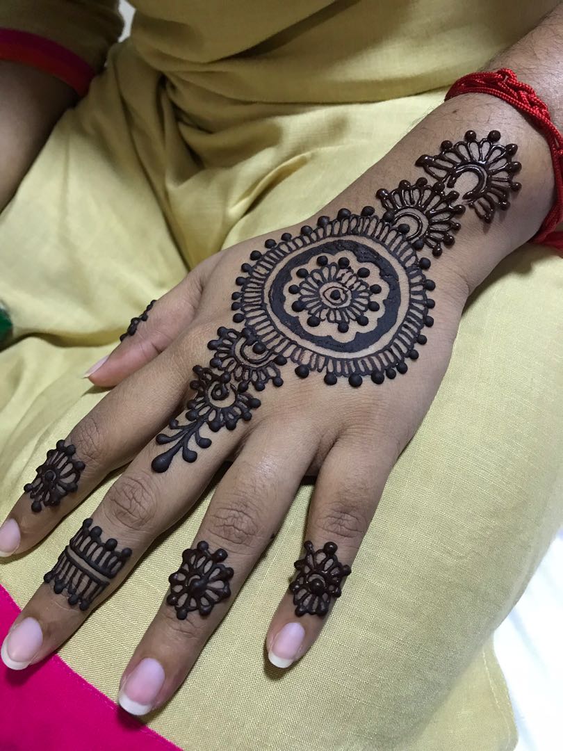 Henna, Women's Fashion, Muslimah Fashion, Hijabs on Carousell