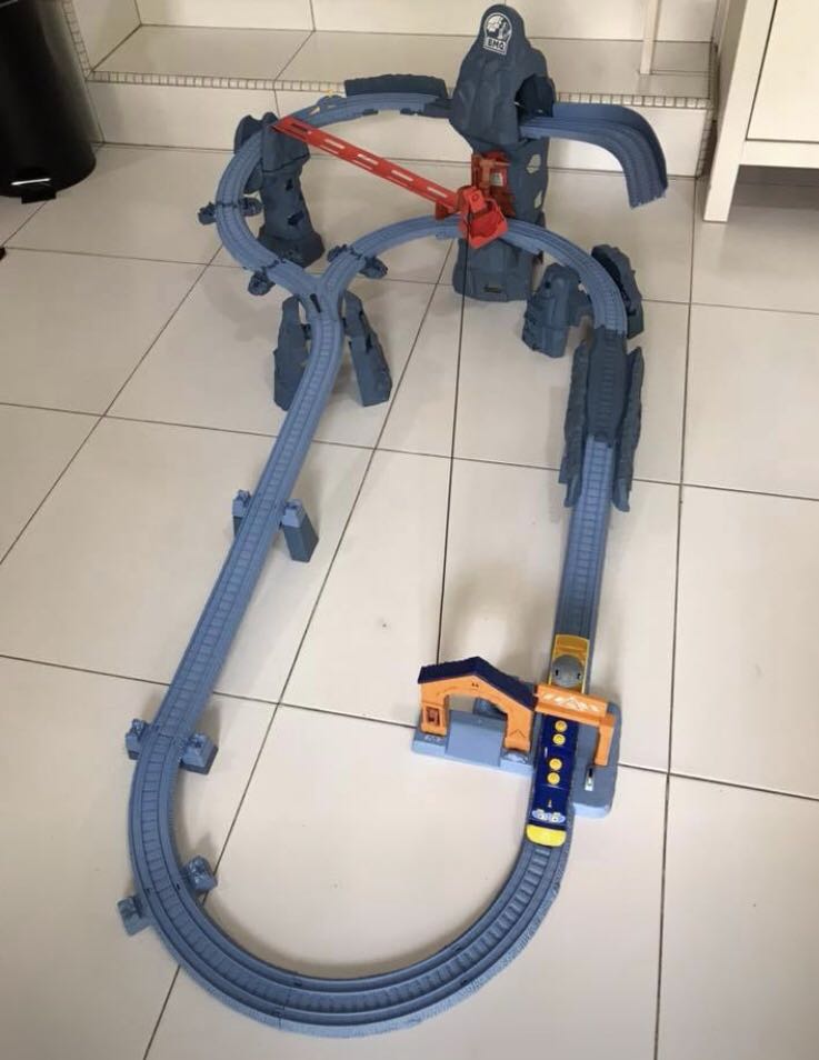 Thomas the train rail way track set, Hobbies & Toys, Toys & Games on ...