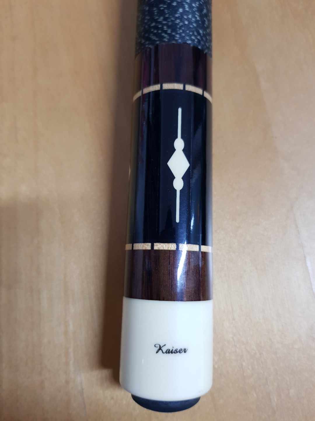 Kaiser Pool Cue, Sports Equipment, Sports & Games, Billiards & Bowling ...