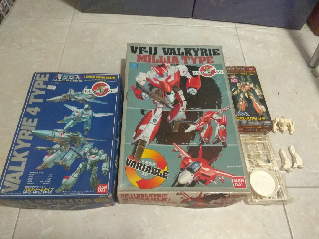 Macross VF-1J Valkyrie Millia model kit set of 3 robotech mospeada ...