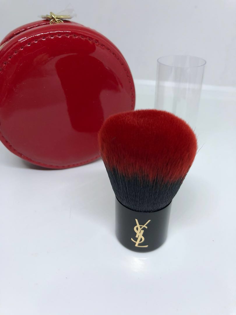 YSL brush, Beauty & Personal Care, Face, Makeup on Carousell
