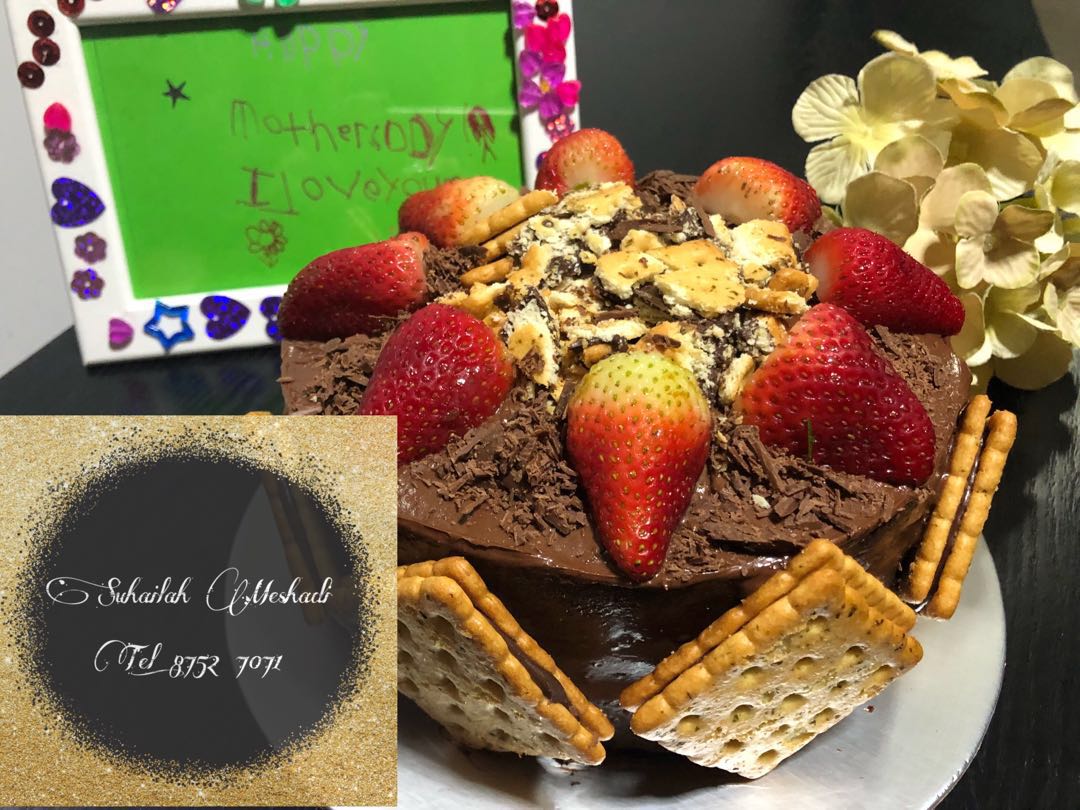 6in” Lexus Cake, Food & Drinks, Homemade Bakes on Carousell