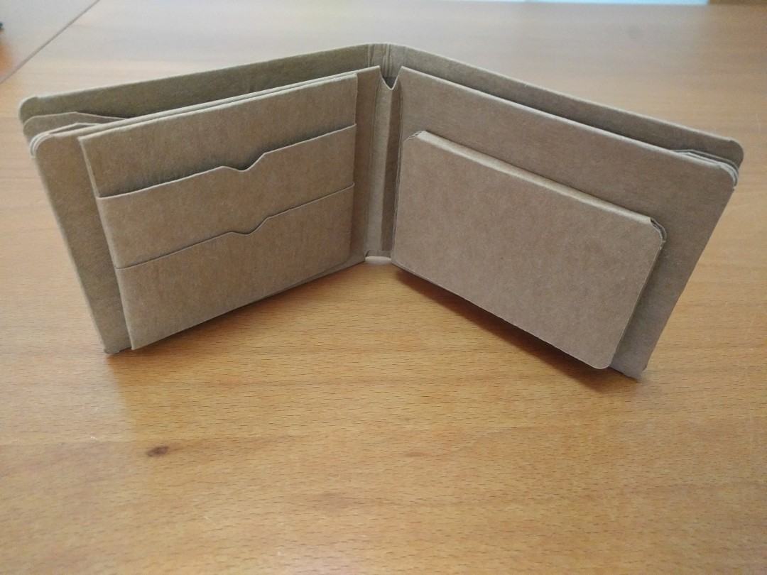 Paper wallet with coin compartment, Men's Fashion, Watches ...