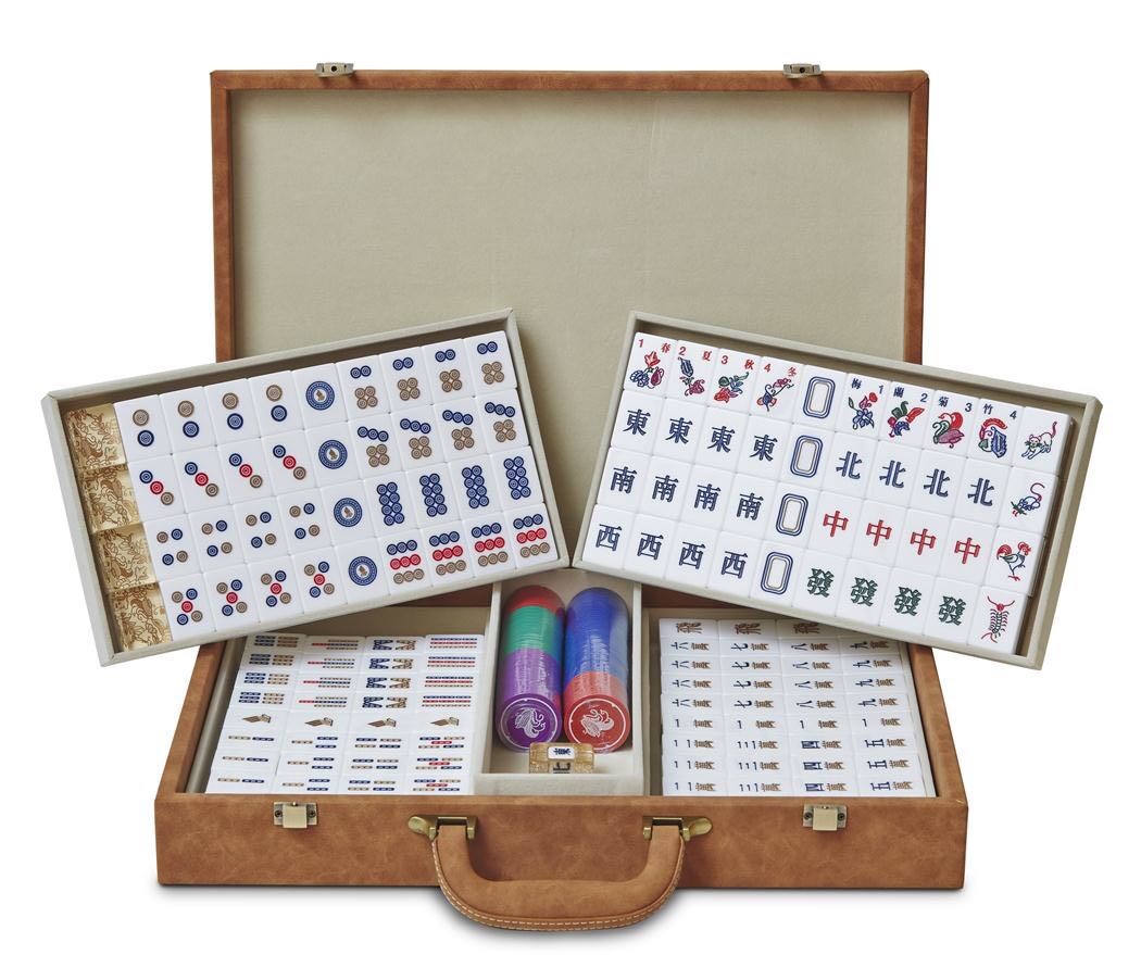 Singapore Airlines SQ Limited Edition Mahjong Set, Hobbies & Toys, Toys ...