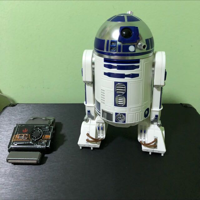 Sphero R2D2, Photography, Drones on Carousell