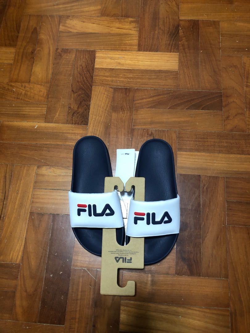 fila sliders, Women's Fashion, Footwear, Flipflops and Slides on Carousell