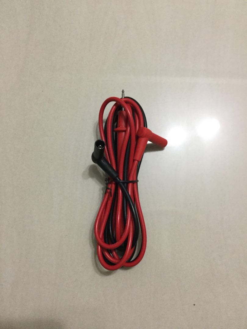 Fluke Voltage Meter