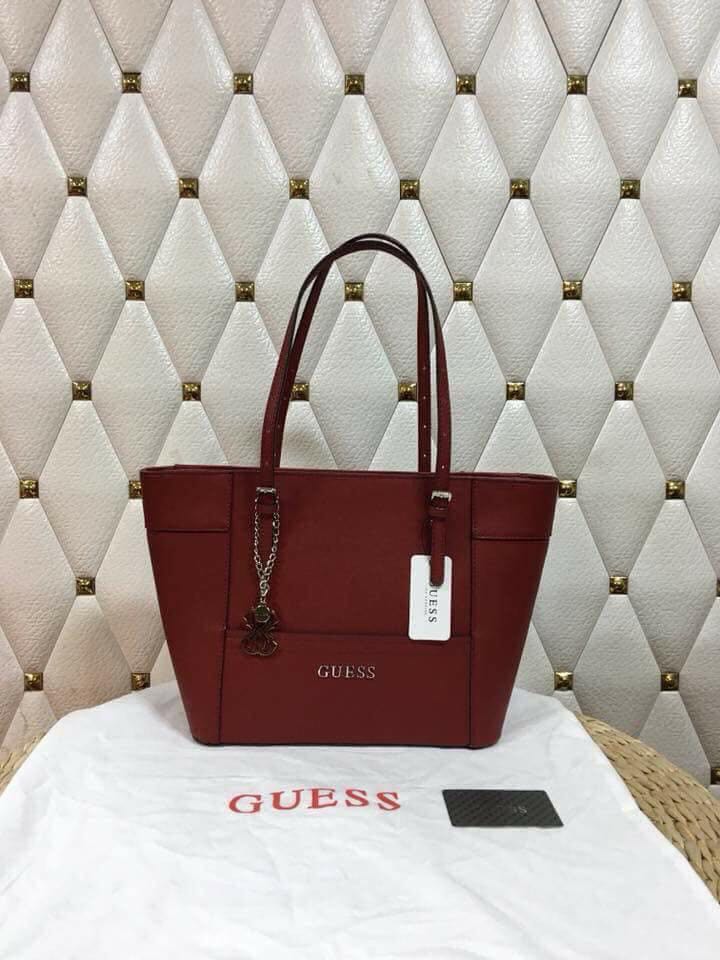 Guess Large tote bags, Women's Fashion, Bags & Wallets, Tote Bags on ...
