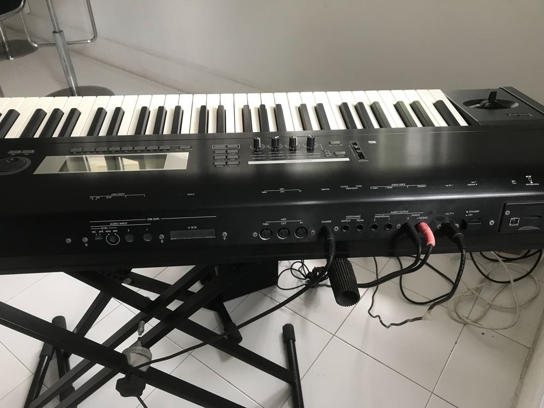 Korg TR Music Workstation 88 key, Hobbies & Toys, Music & Media ...