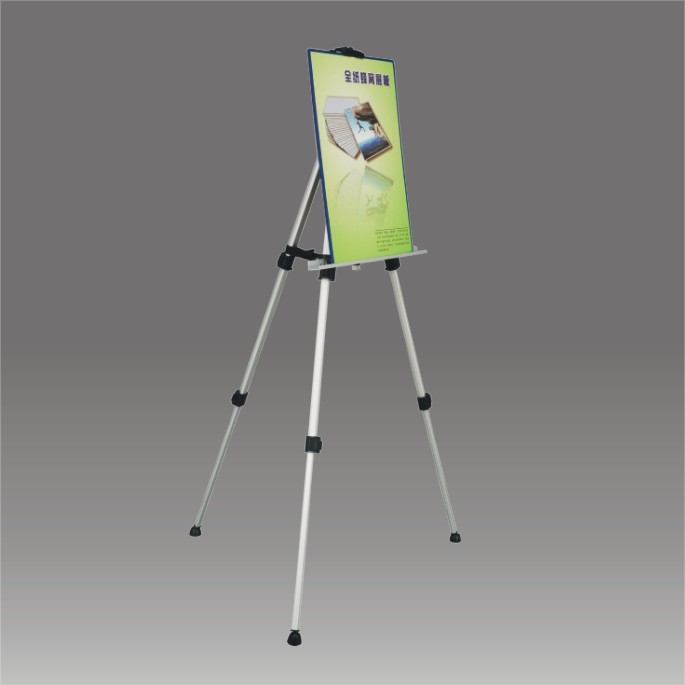 Metal easel stand, Hobbies & Toys, Stationary & Craft, Craft Supplies ...