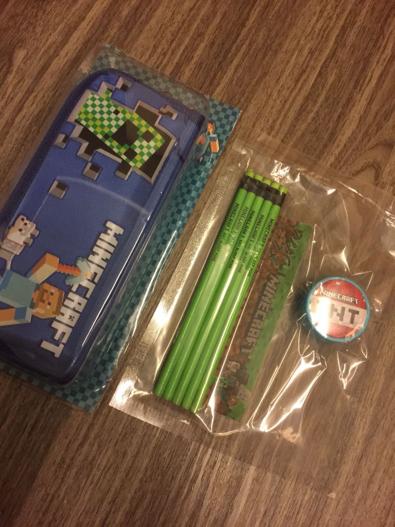 Minecraft Pencil Case & Stationery Set, Hobbies & Toys, Stationery ...