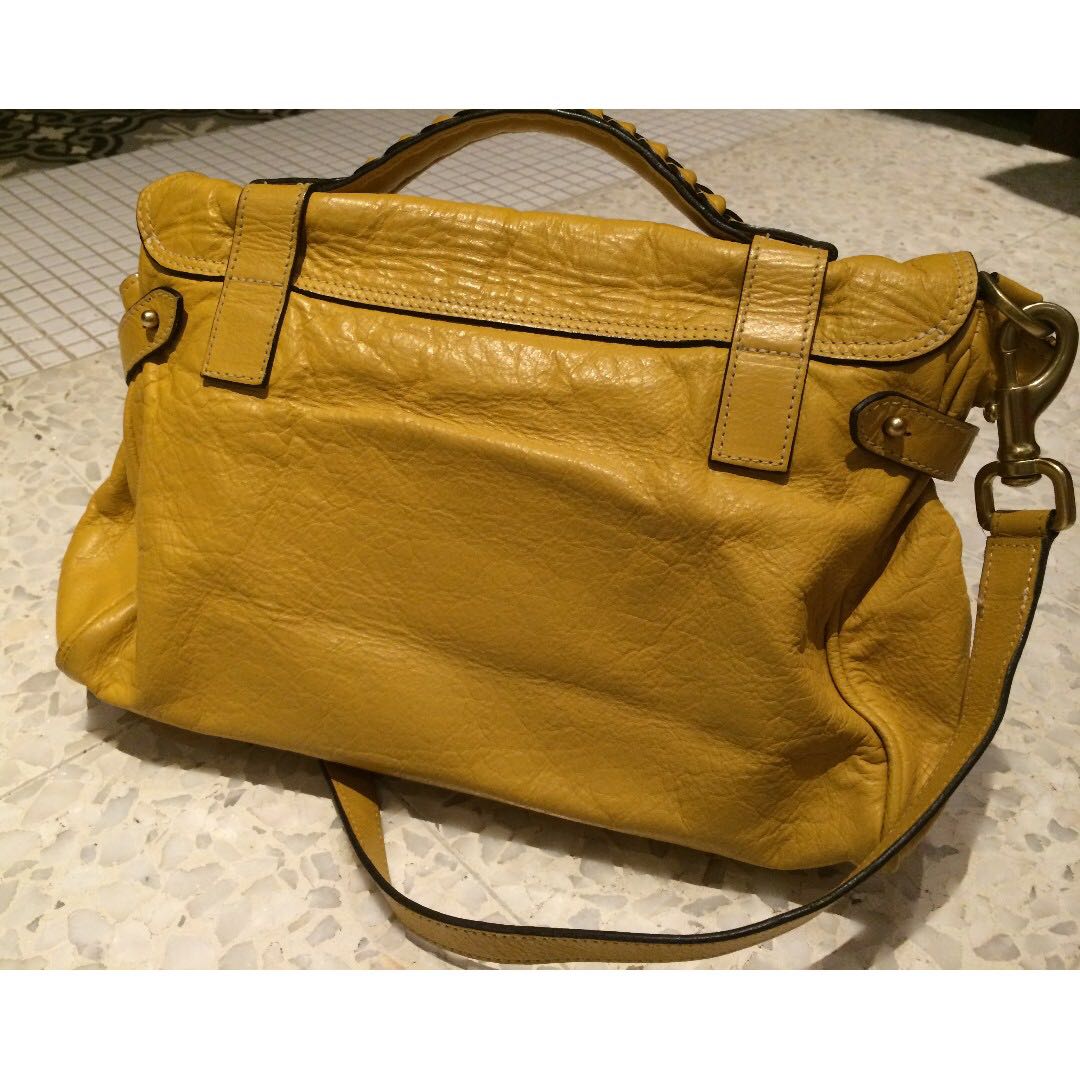 Mulberry Small Alexa (rare colour), Luxury, Bags & Wallets on Carousell