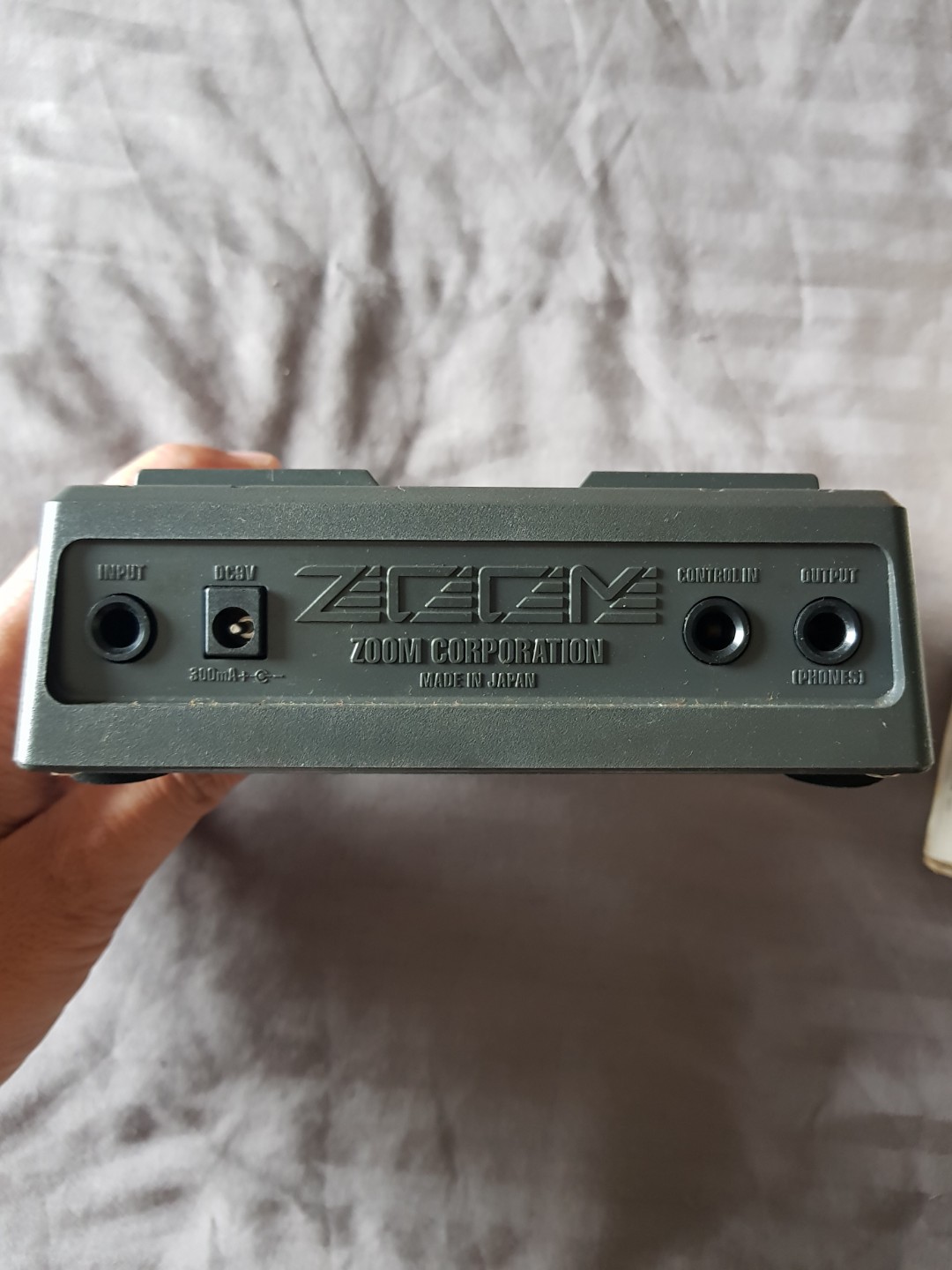Zoom 505 Guitar 24 Effects Pedal, Hobbies & Toys, Music & Media ...