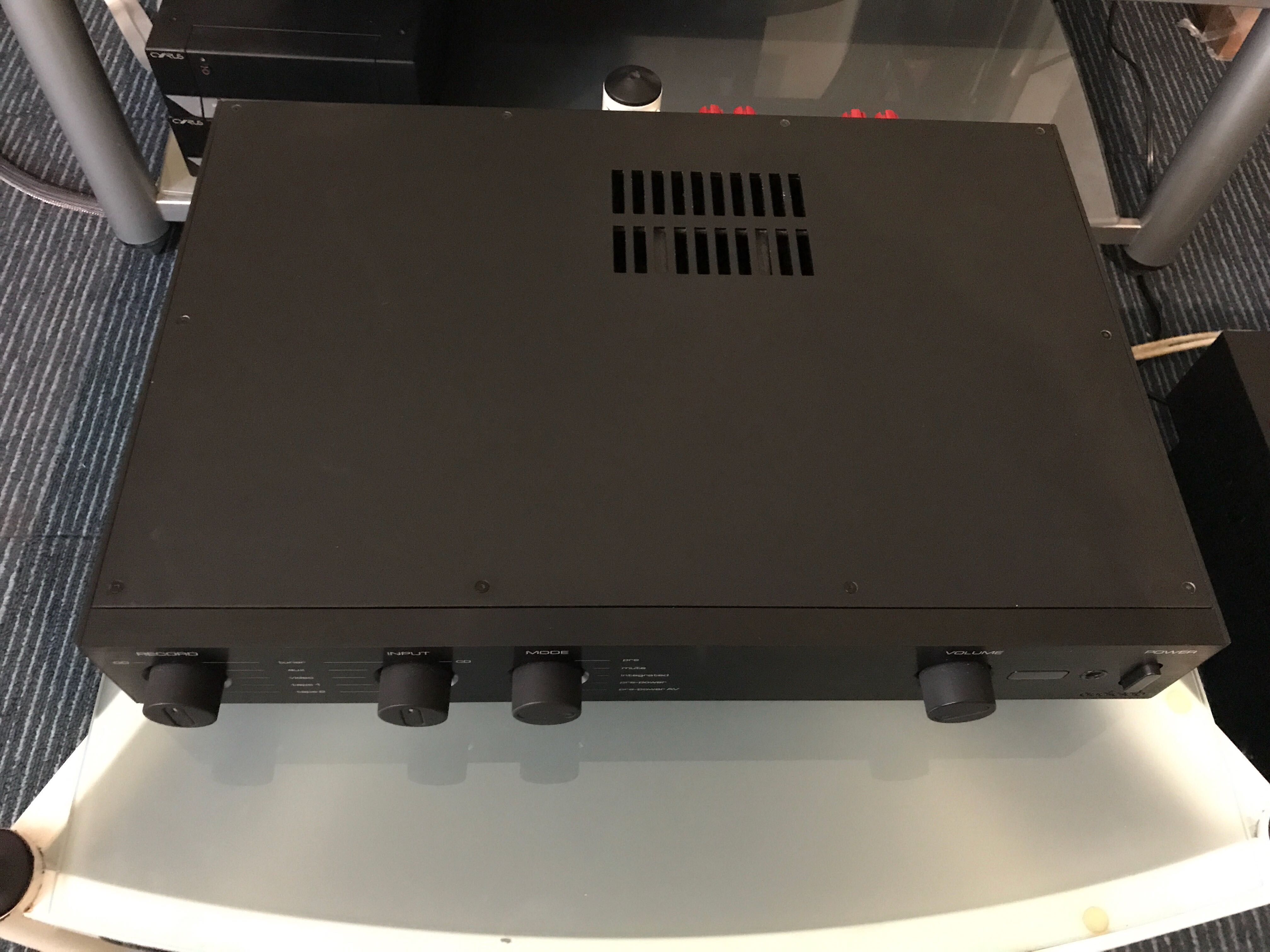 Audiolab 8200A Integrated Amplifier, Electronics, Audio on Carousell