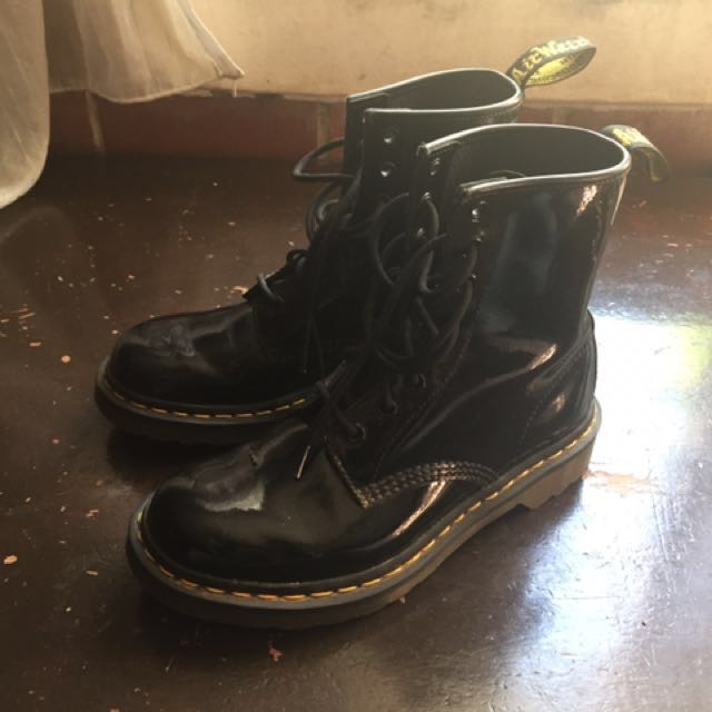 Dr Martens Classic 1460 Patent 8-Eye UK6 Docmart Boot #suriaklcc, Men's Fashion, Footwear ...