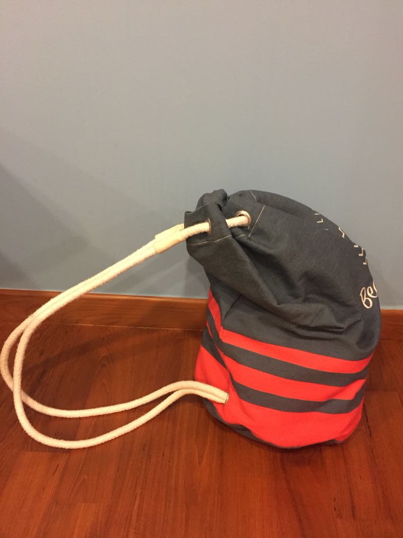 Cliff bucket bag, Men's Fashion, Bags, Sling Bags on Carousell