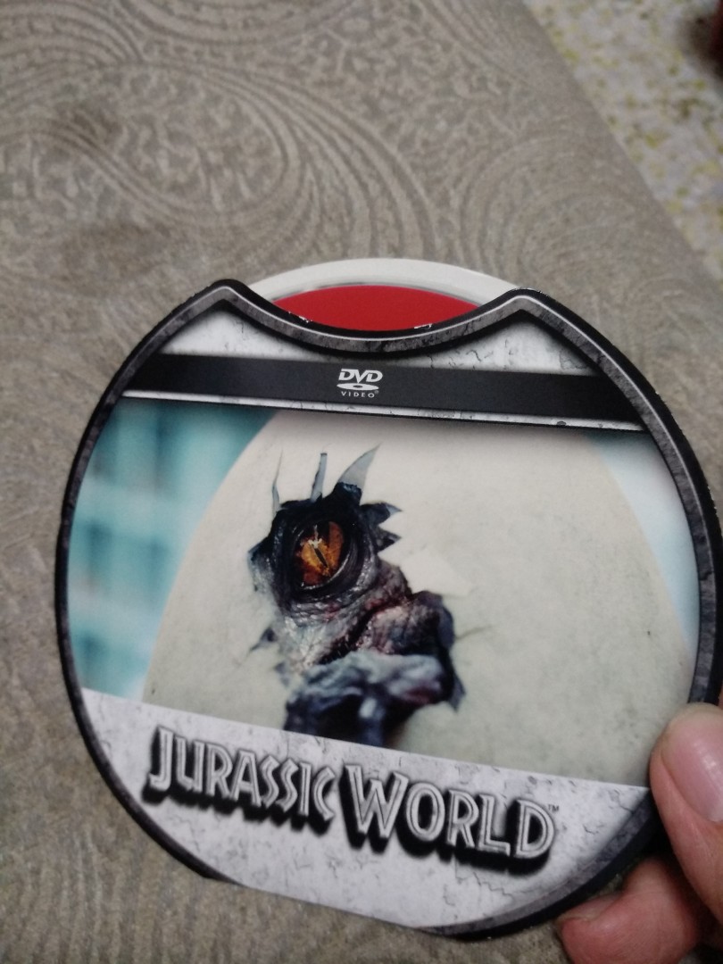 Dvd, code 1, Jurassic World, Hobbies & Toys, Music & Media, CDs & DVDs ...