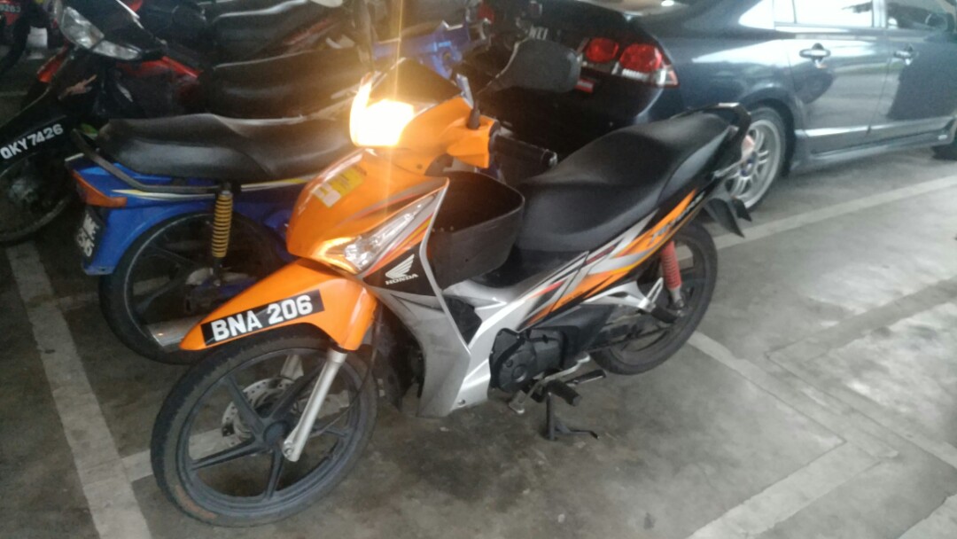 Honda Future 125, Motorbikes on Carousell