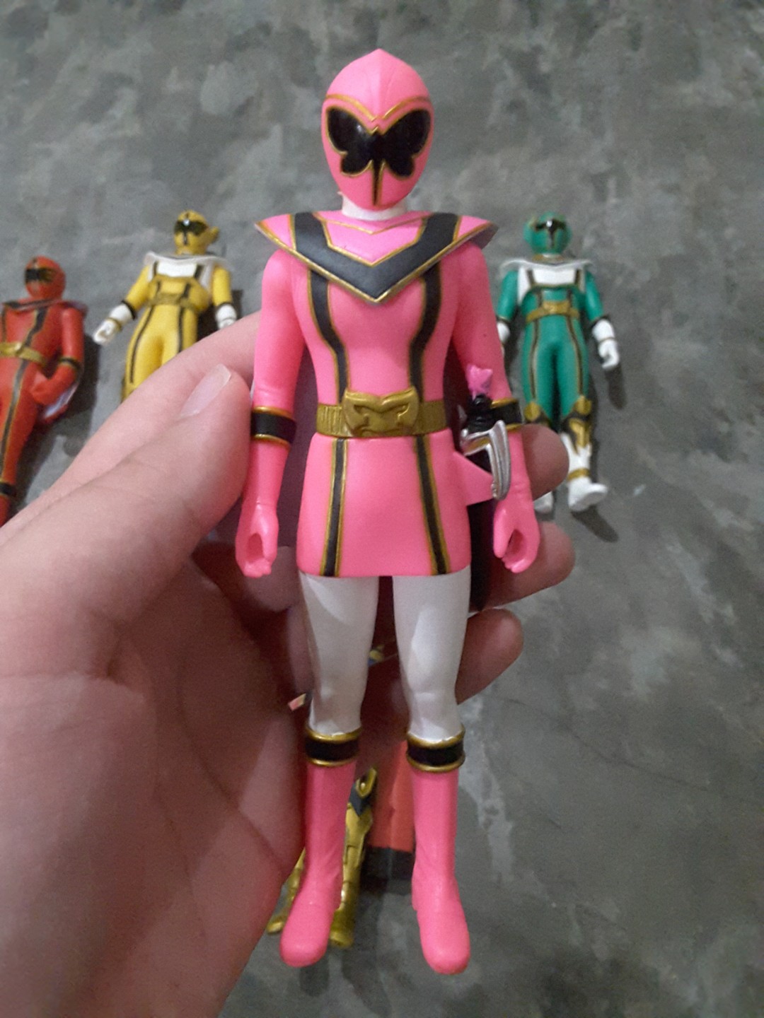 Power Rangers Mystic Force Vinyl Figurines (Red, yellow, pink, green ...