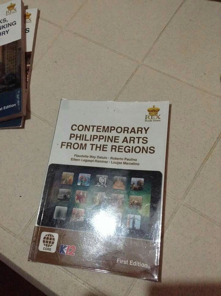 Senior High School (SHS) HUMSS Books (SOLD AS A SET) || Selling for a ...