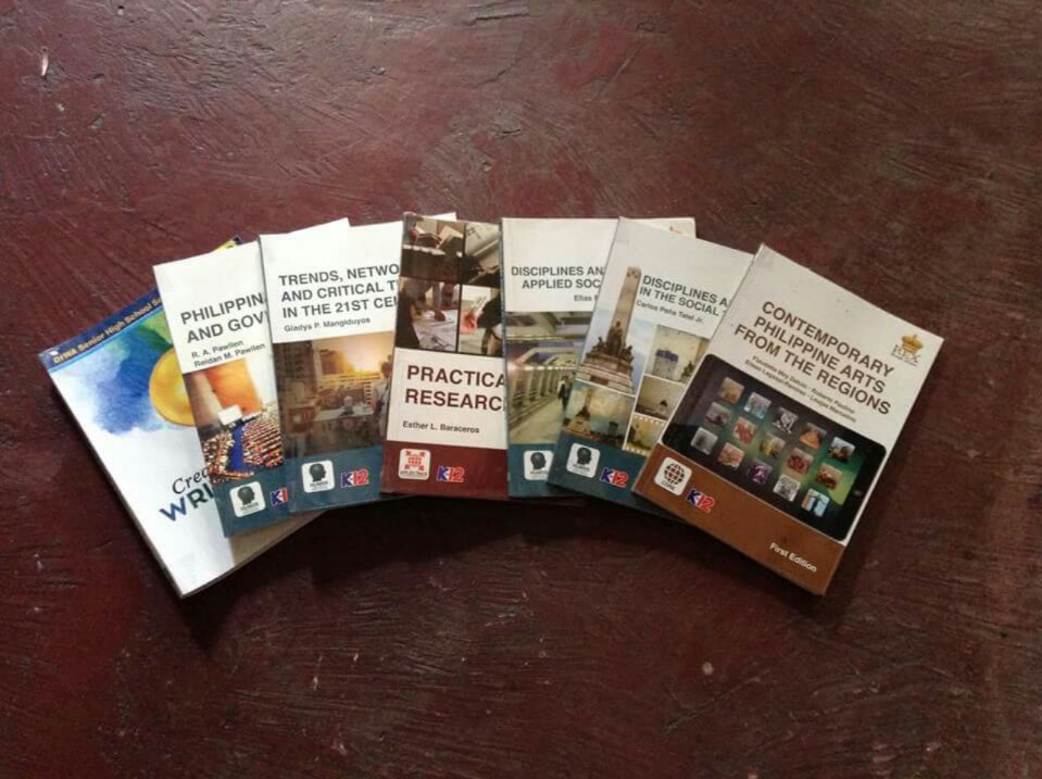 Senior High School (SHS) HUMSS Books (SOLD AS A SET) || Selling for a ...