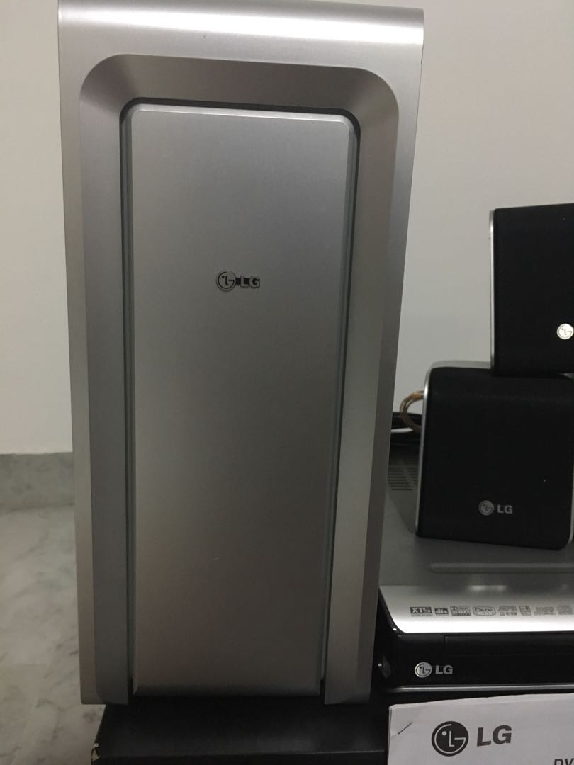 LG DVD/CD Player LH-T256SD, TV & Home Appliances, TV & Entertainment ...