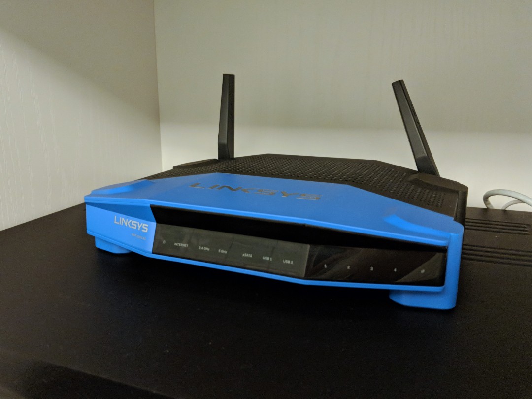 Linksys WRT 1200AC Wireless Router, 電腦＆科技, 電腦周邊及配件, Wifi及上網相關產品 - Carousell