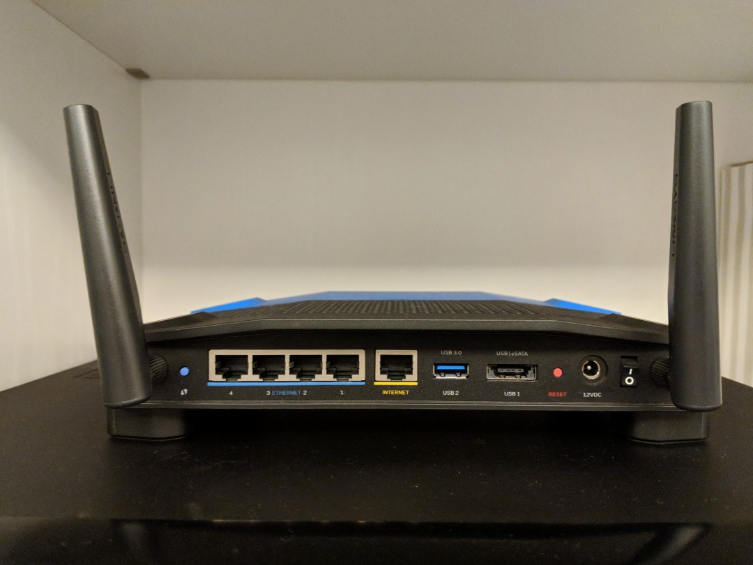 Linksys WRT 1200AC Wireless Router, 電腦＆科技, 電腦周邊及配件, Wifi及上網相關產品 - Carousell