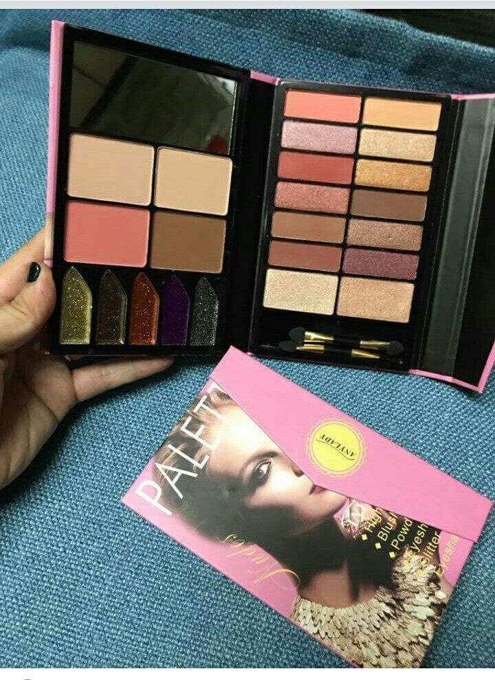 make up pallette, Beauty & Personal Care, Face, Makeup on Carousell