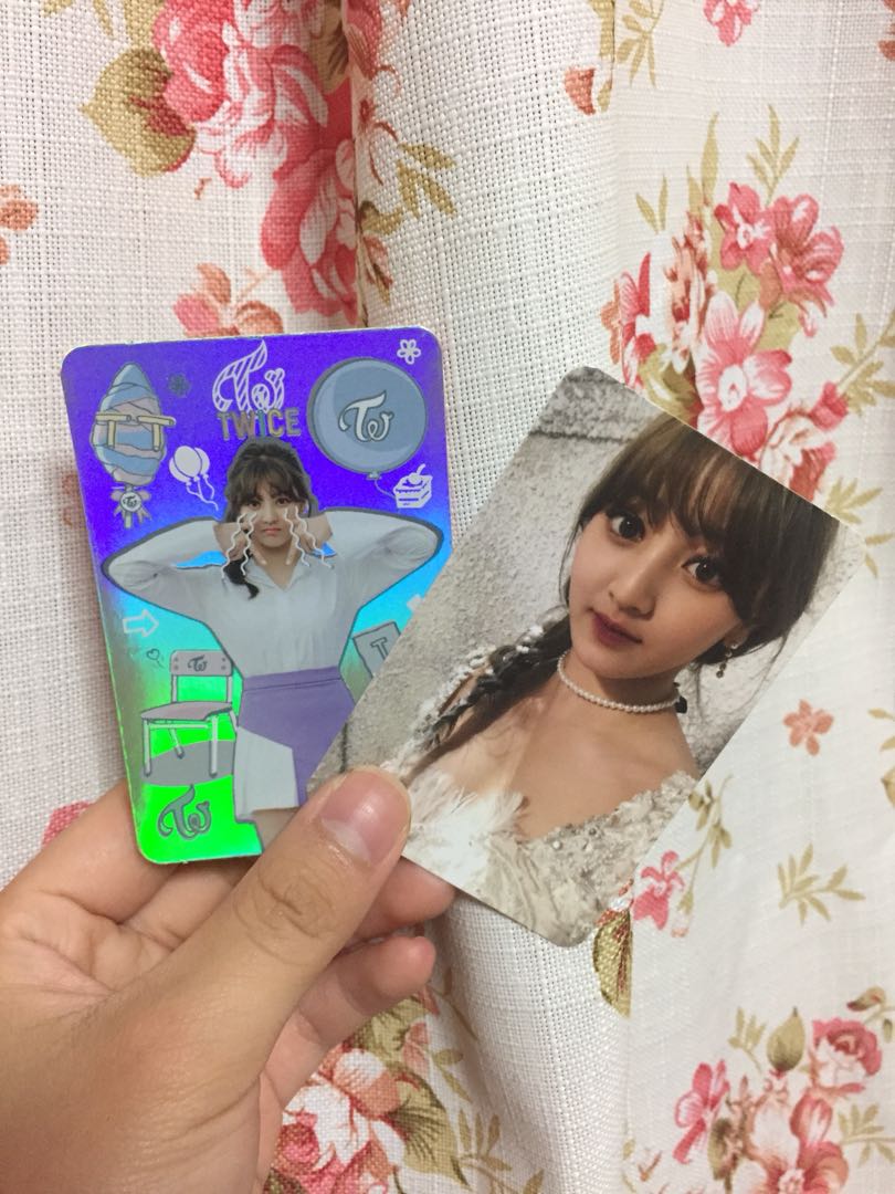 Twice jihyo TT pc set, Hobbies & Toys, Memorabilia & Collectibles, K ...