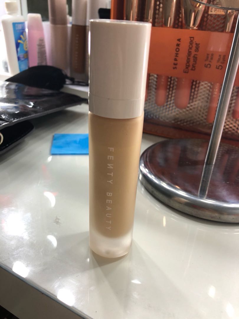 Fenty Beauty Foundation 200, Beauty & Personal Care, Face, Makeup on ...