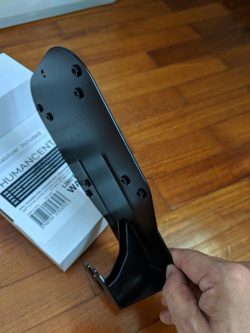 Dell monitor wall mount adapter, Electronics, Others on Carousell