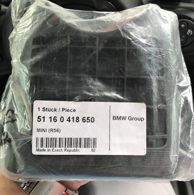 Mini Cooper Genuine Center Console Tray, Car Accessories on Carousell