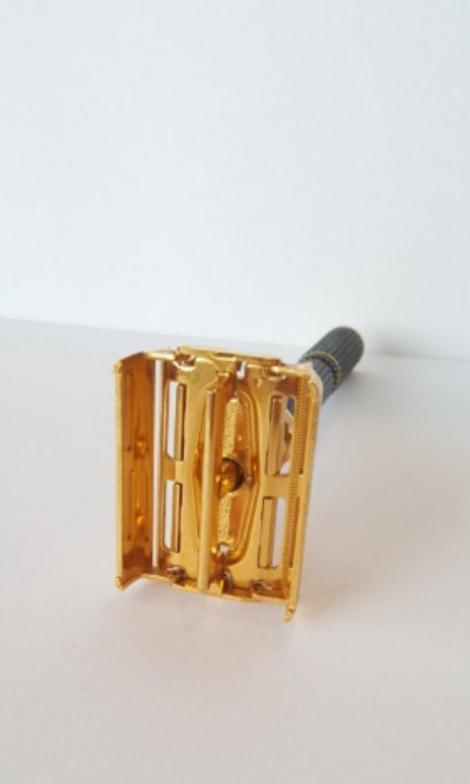 New Old Stock Vintage Gillette Gold Black Beauty Adjustable Safety ...