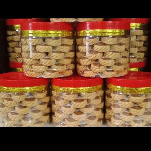 Traditional Tart Sepit (Homemade Jem And Pastry), Food & Drinks ...