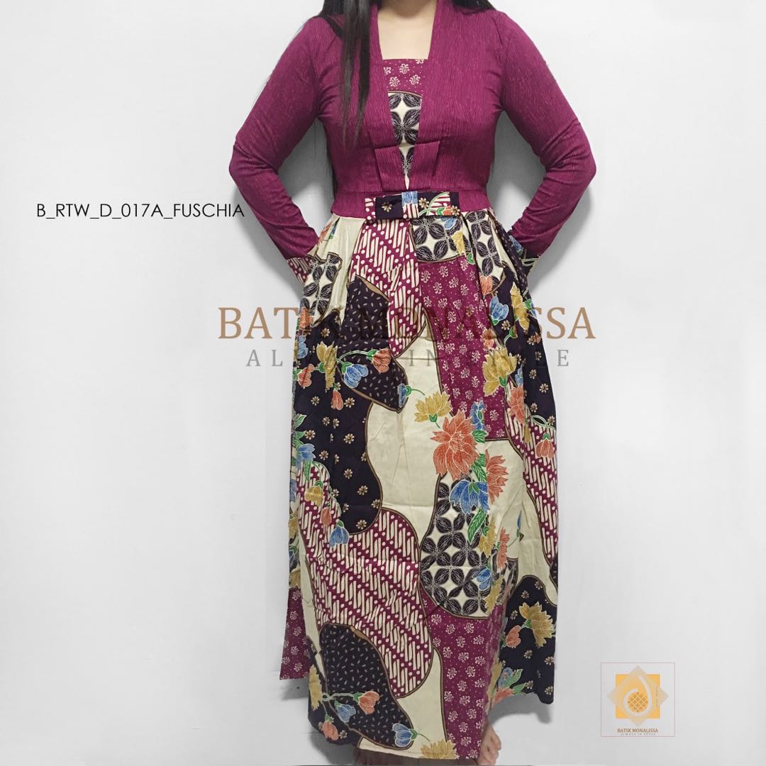 Batik Dress Hari Raya Collection in Fuschia, Women's Fashion, Muslimah ...