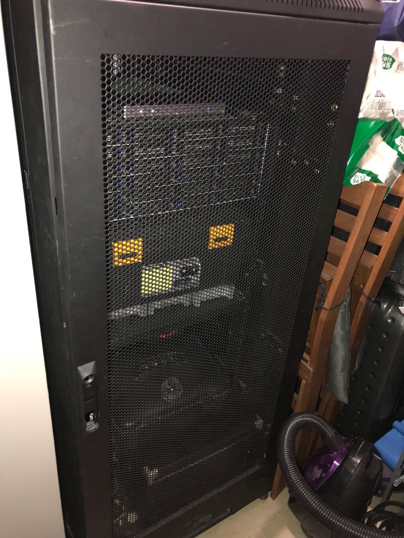 Compact server rack, Computers & Tech, Parts & Accessories, Networking ...