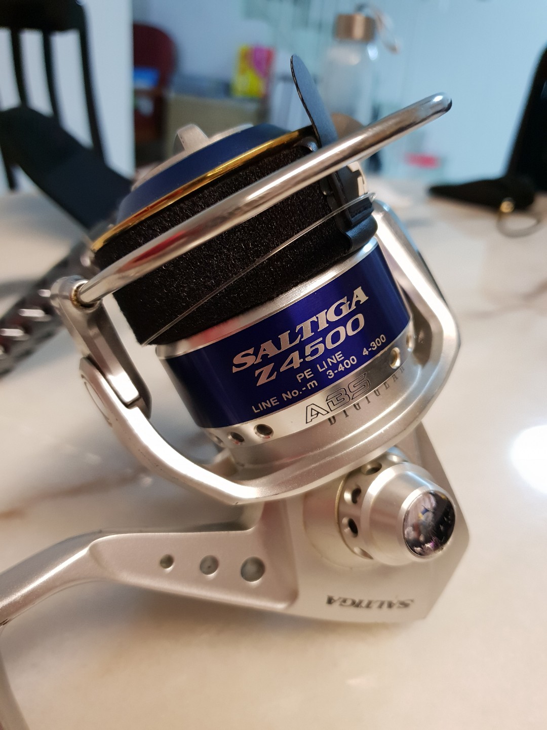 Daiwa Saltiga Z4500, Sports Equipment, Fishing on Carousell
