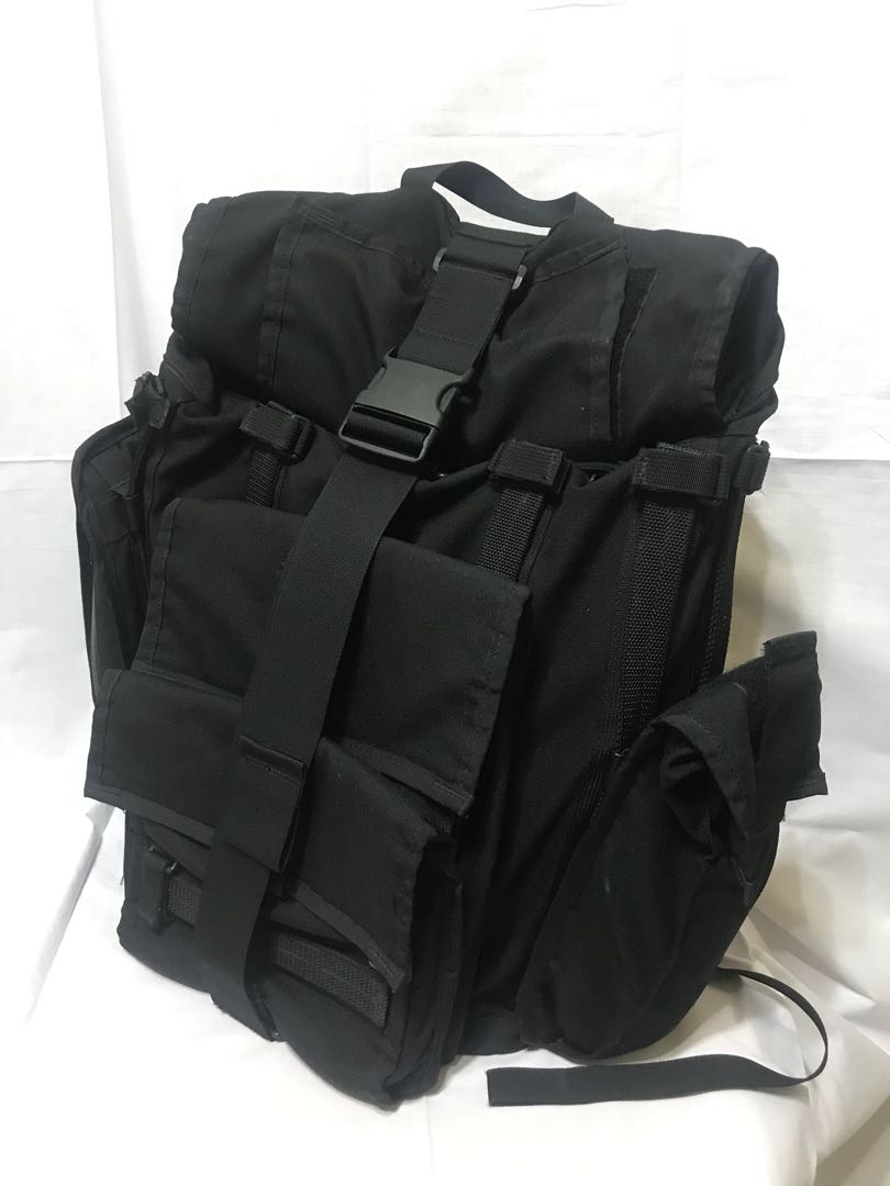 Mission Workshop Arkiv R6 40L Backpack, Men's Fashion, Bags & Wallets ...