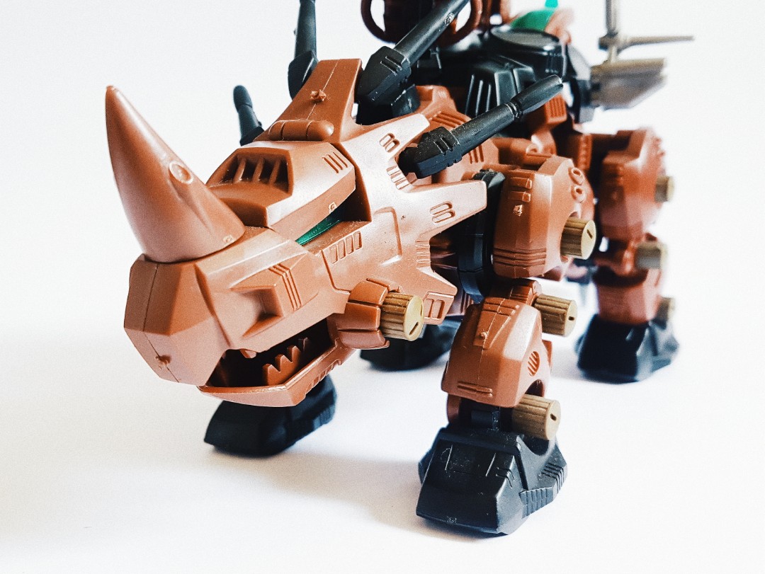Zoids: Red Horn, Hobbies & Toys, Toys & Games on Carousell