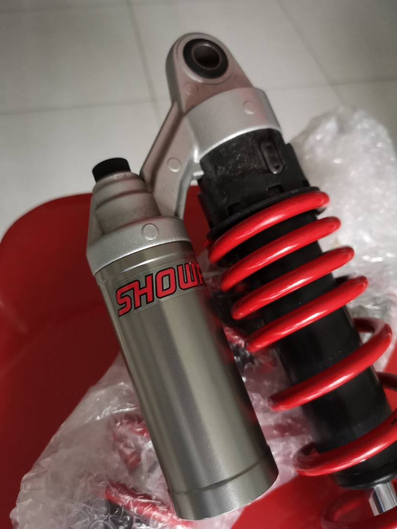 CB1300 Showa Rear Shocks/Suspension (Can fit CB400), Motorcycles ...