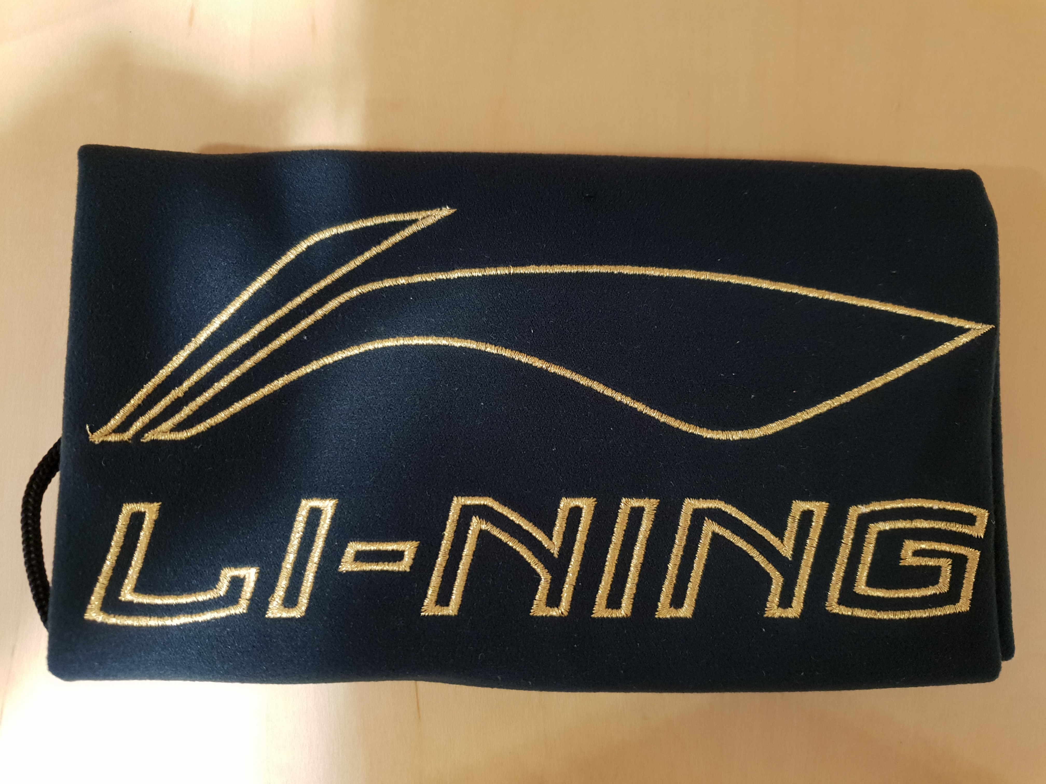 LI-NING Racket Protection Bag, Sports Equipment, Sports & Games, Racket ...