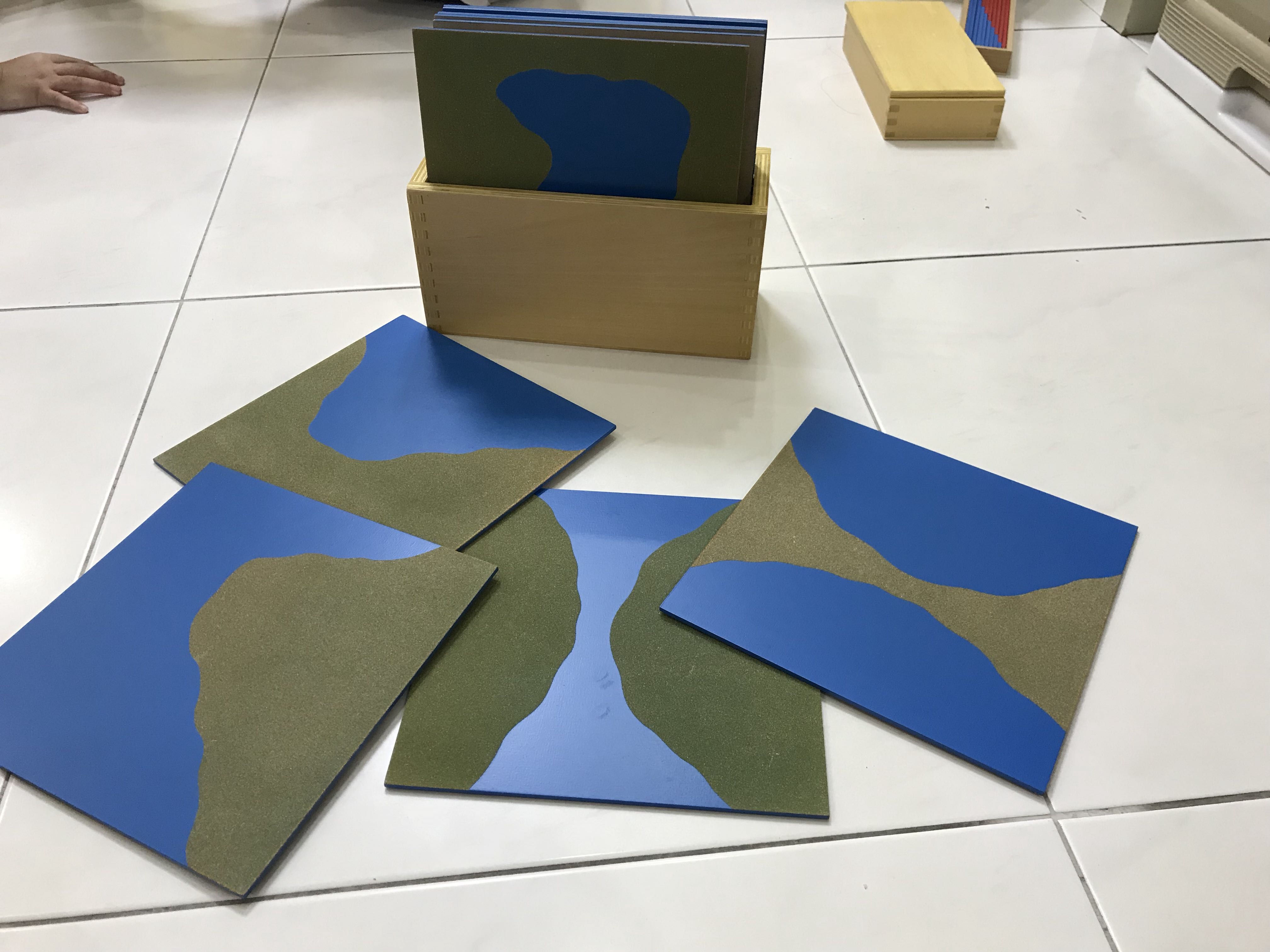 Montessori sandpaper land and water forms board, Babies & Kids, Toys ...